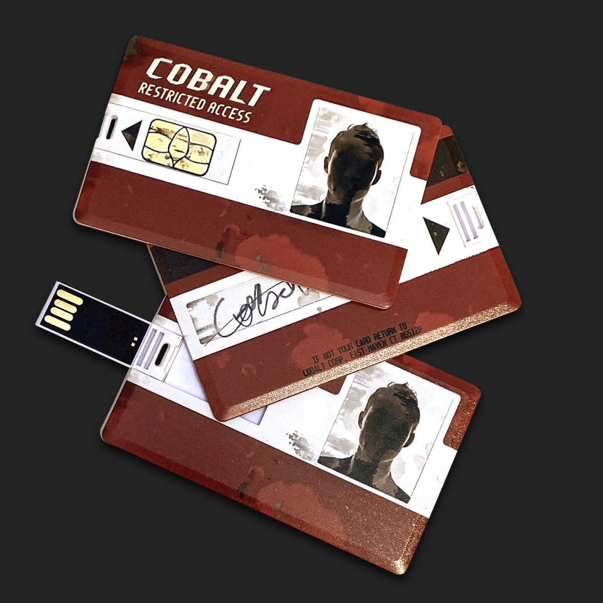Rust USB Keycard (Red 16GB) - Lone Design