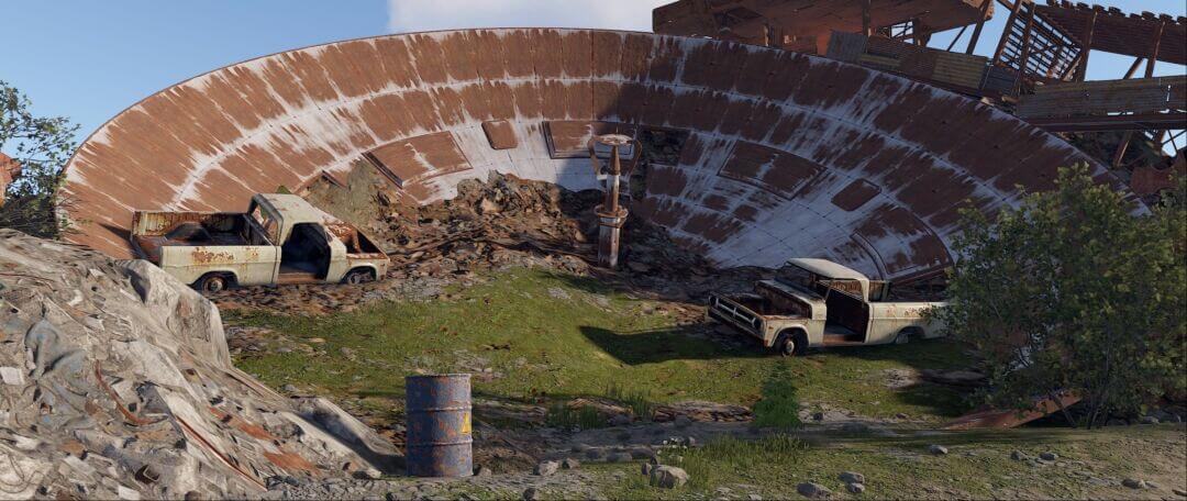 Mini Junkyard Custom Rust Monument - Lone Design